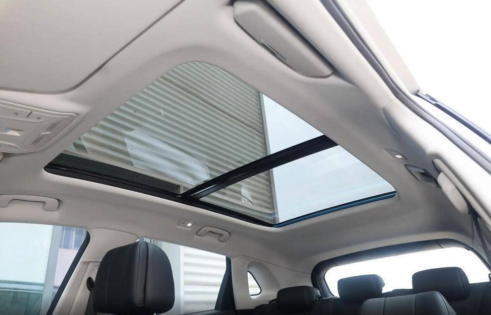 20万的国产车也能与BBA争辉？红旗HS5：谁说不行，我改_搜狐汽车_搜狐网