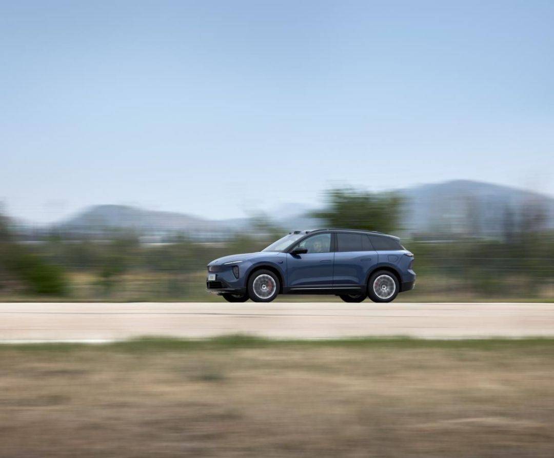 30万级家用SUV，全新蔚来ES6 和理想L7怎么选？_搜狐汽车_搜狐网