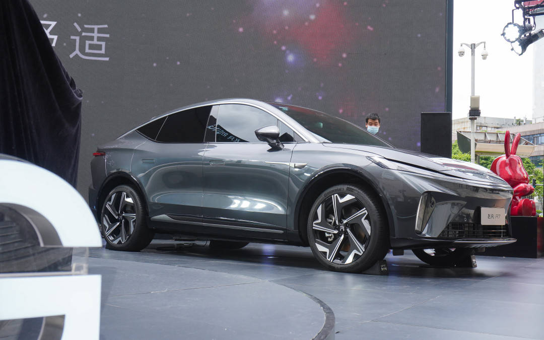 感受双旗舰的魅力！静态体验飞凡F7/R7_搜狐汽车_搜狐网