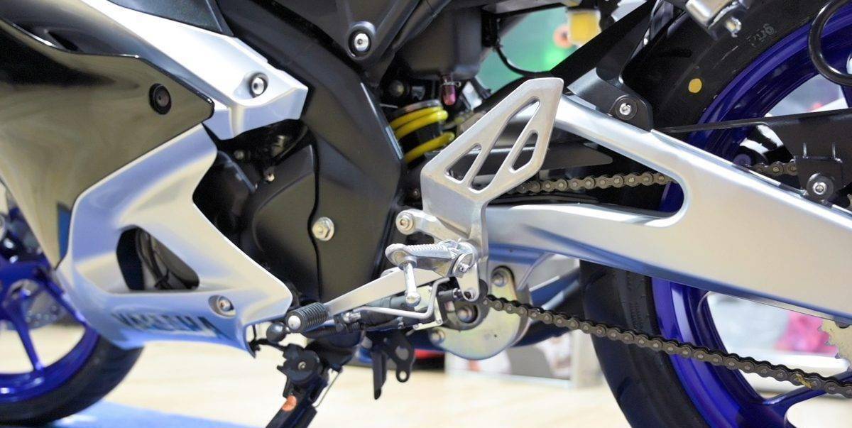 雅马哈海外YZF-R15M：时尚外观与卓越性能的完美结合_搜狐汽车_搜狐网