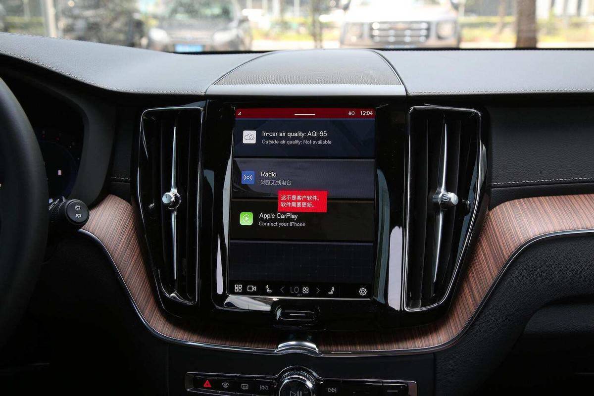 裸车掉到30万、全系2.0T轻混，沃尔沃XC60主打安全能平替BBA吗_搜狐汽车_搜狐网