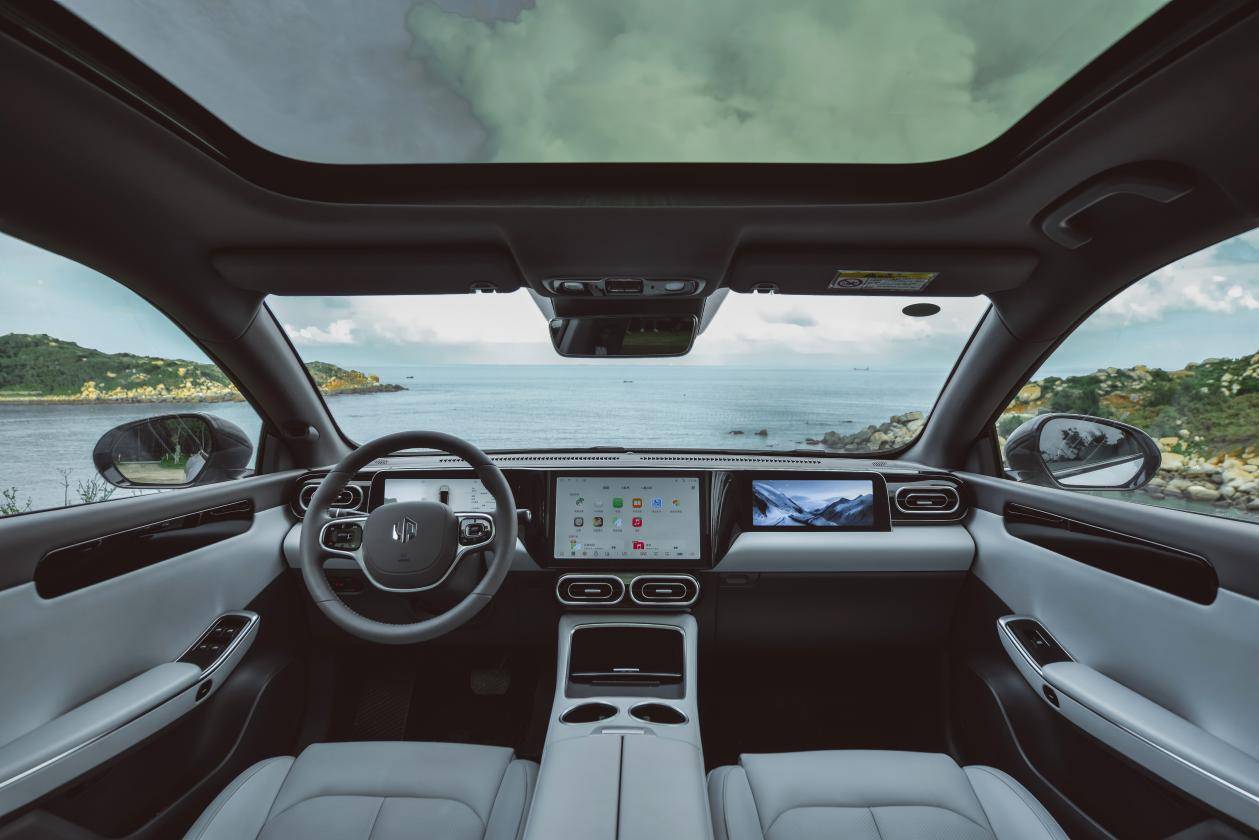 零跑C01与秦PLUS EV，谁是最适合你的高价值座驾？_搜狐汽车_搜狐网