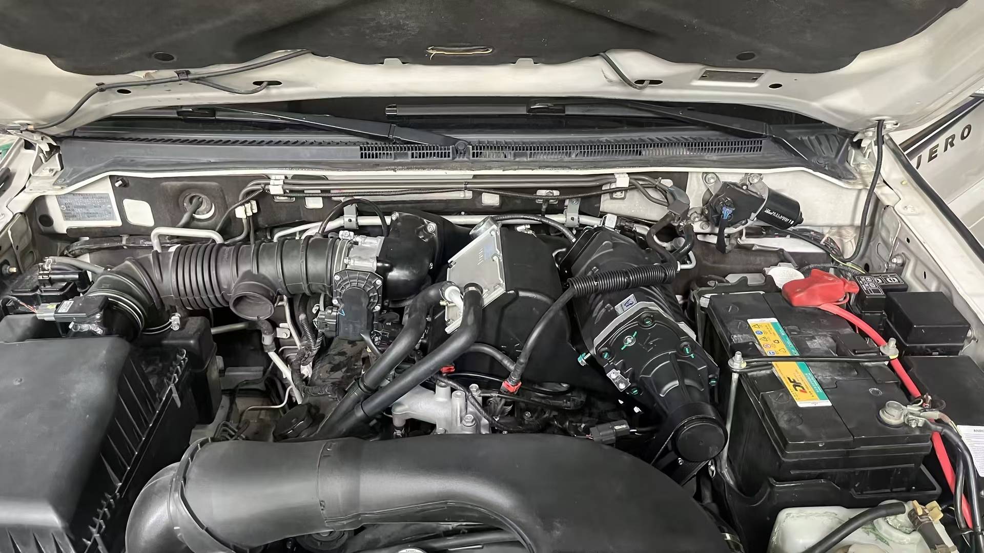 帕杰罗V93加装VT机械增压，低速高扭的强大输出你爱了吗？_搜狐汽车_搜狐网