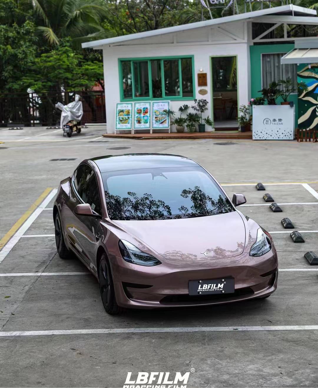 特斯拉model3-LB改色膜原厂漆冰莓粉，高级女神质感_搜狐汽车_搜狐网