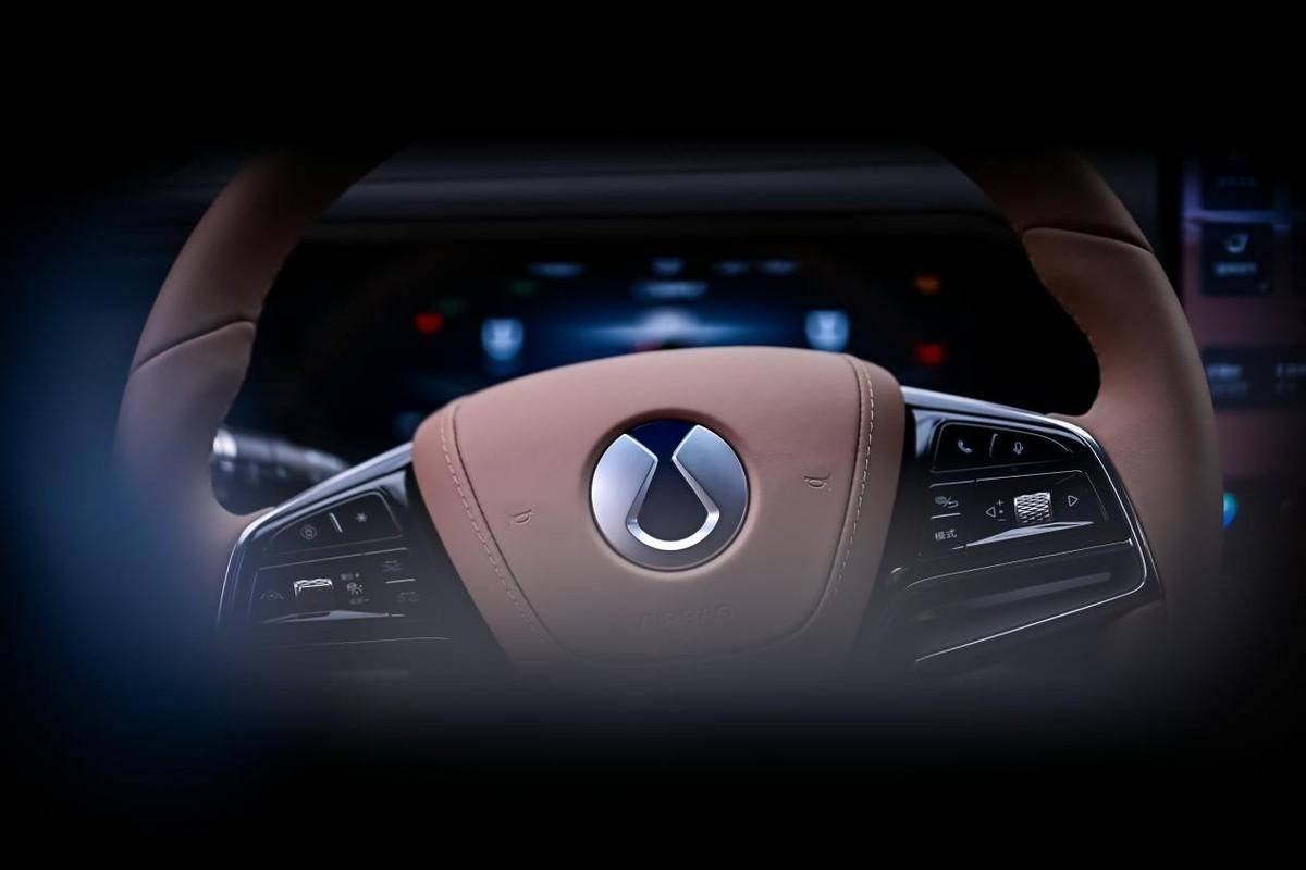 腾势N7上市,定位智能豪华猎跑SUV,势必抢夺BBA销量_搜狐汽车_搜狐网