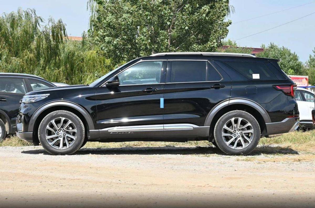 实力媲美奥迪Q7，全系2.3T+10AT，仅30.98万起，探险者强在哪里？_搜狐汽车_搜狐网