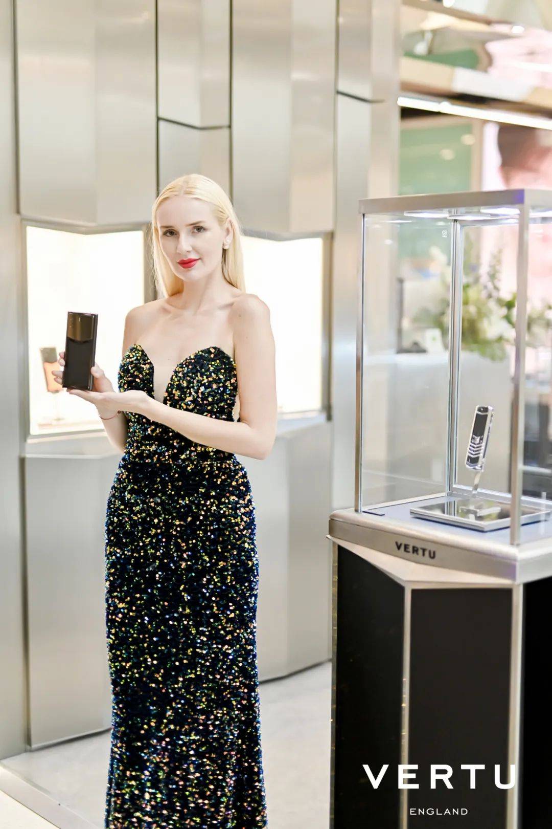 英国奢侈品手机品牌VERTU在cdf三亚国际免税城开设免税首店_服务_用户_全球