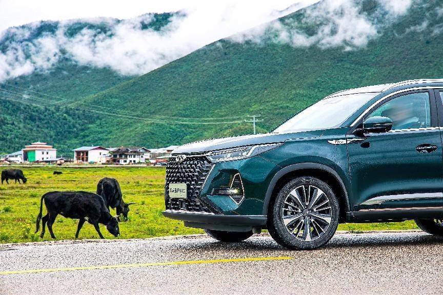 十三万级SUV选谁？瑞虎8 PRO与第二代CS75PLUS！_搜狐汽车_搜狐网