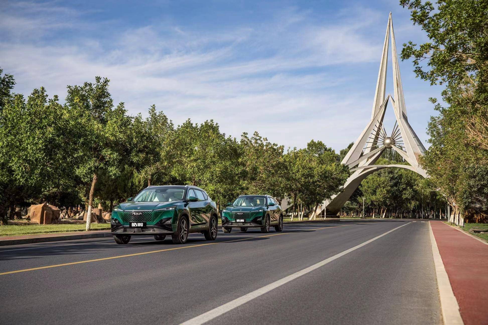 续航1350km，混动挡位最多，东风风神4挡DH-i皓瀚亮相_搜狐汽车_搜狐网