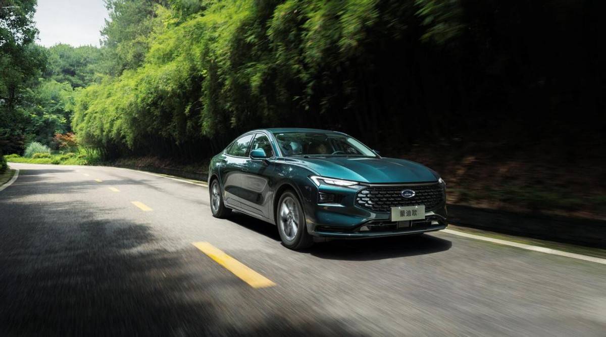 1.5T蒙迪欧来了？配8AT+超大屏，售价14.98万起_搜狐汽车_搜狐网