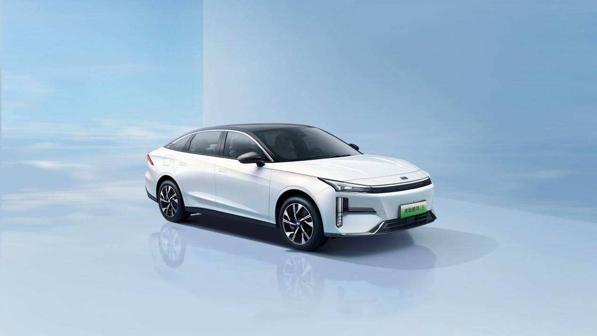 吉利银河L6赛道首秀，要撬BBA入门豪华轿车的墙角？_搜狐汽车_搜狐网