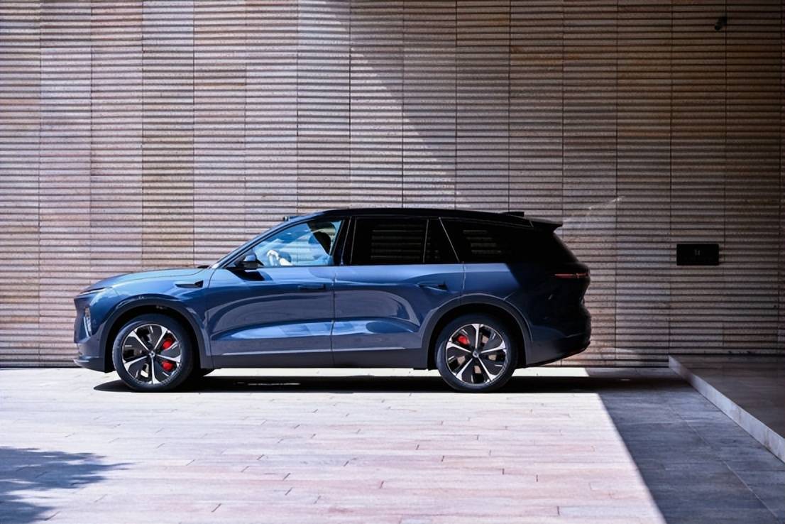 年轻人应该会选择全新ES8而不是宝马X5L了吧_搜狐汽车_搜狐网