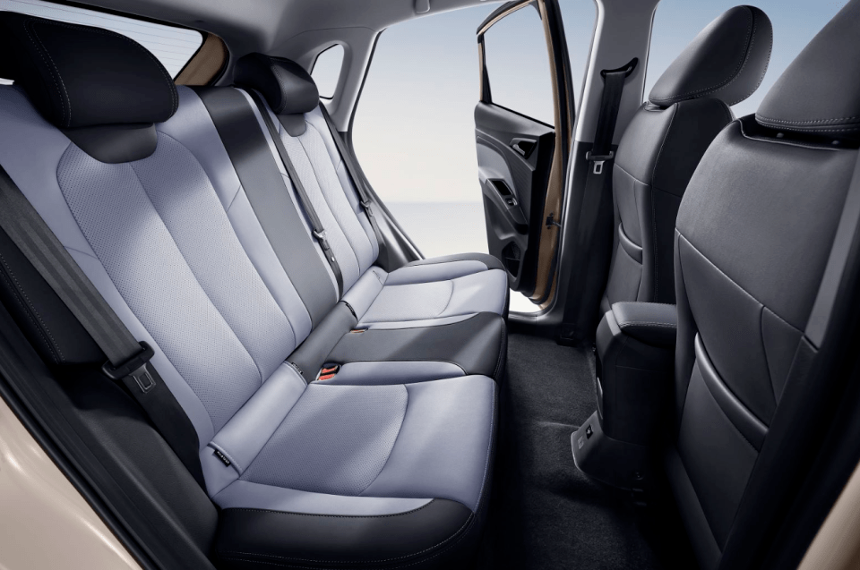 带L2级辅助驾驶不到9万元，最大续航401km，哪吒AYA官宣上市_搜狐汽车_搜狐网