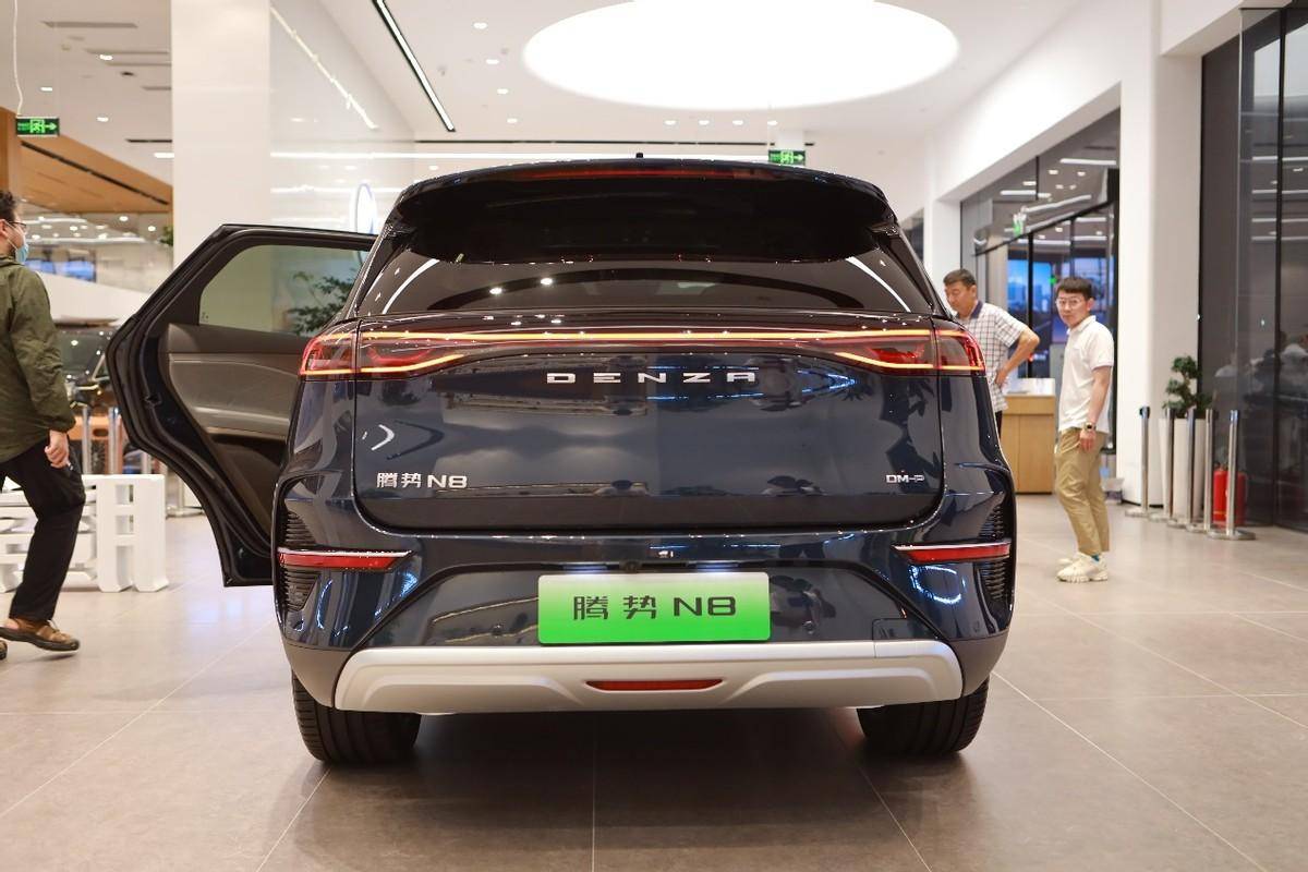 31.98万元起，6/7座可选，中大型SUV腾势N8正式上市_搜狐汽车_搜狐网