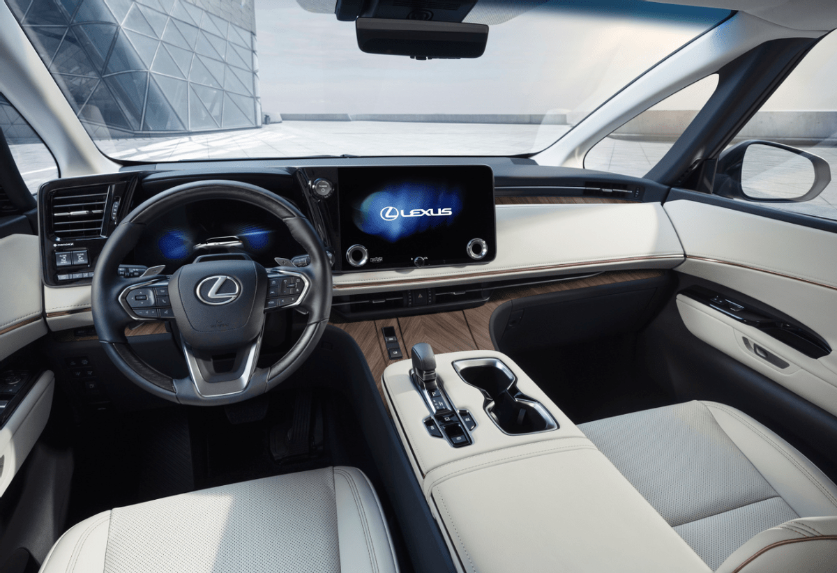 全新雷克萨斯LM 350h七座隽雅版上市 售119.9万元_搜狐汽车_搜狐网