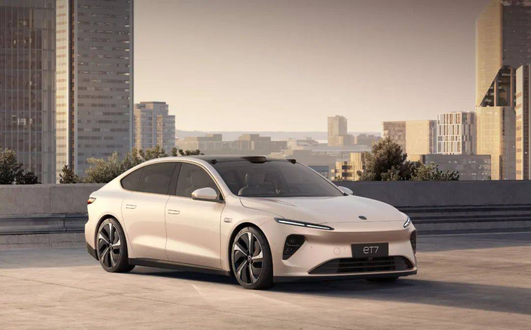 极氪001/蔚来ET7/智己L7 中大型豪华纯电谁更值？_搜狐汽车_搜狐网