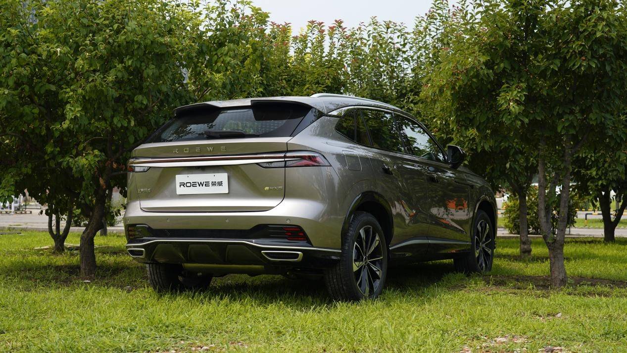 优惠2.4万，12.99万的年度性价比之选——全新荣威超混eRX5，还不入手？_搜狐汽车_搜狐网