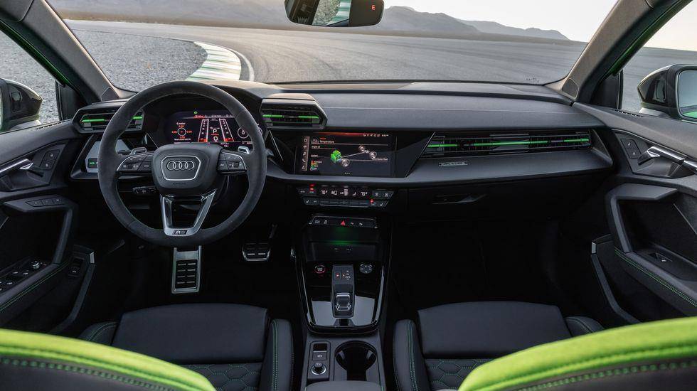 2.5T 五缸发动机最后的荣光！新款奥迪RS3谍照曝光_搜狐汽车_搜狐网