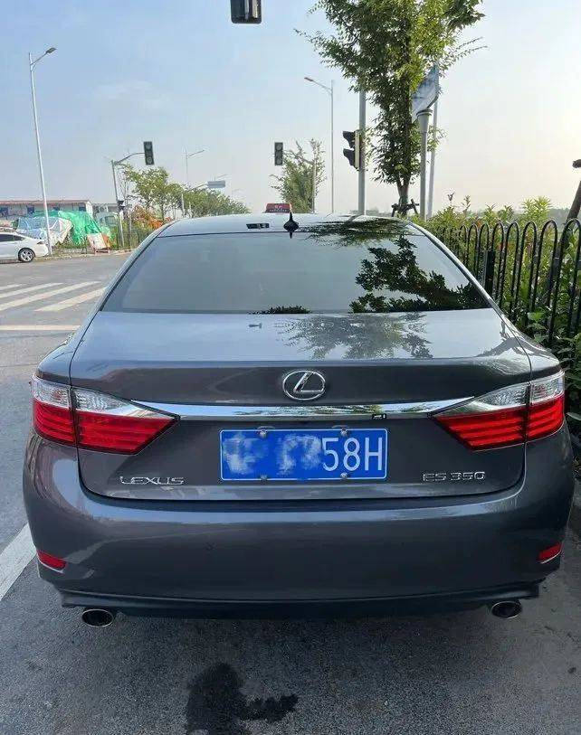 落地近70多万，只卖过100多台，6缸顶配雷克萨斯ES350有多壕？_搜狐汽车_搜狐网