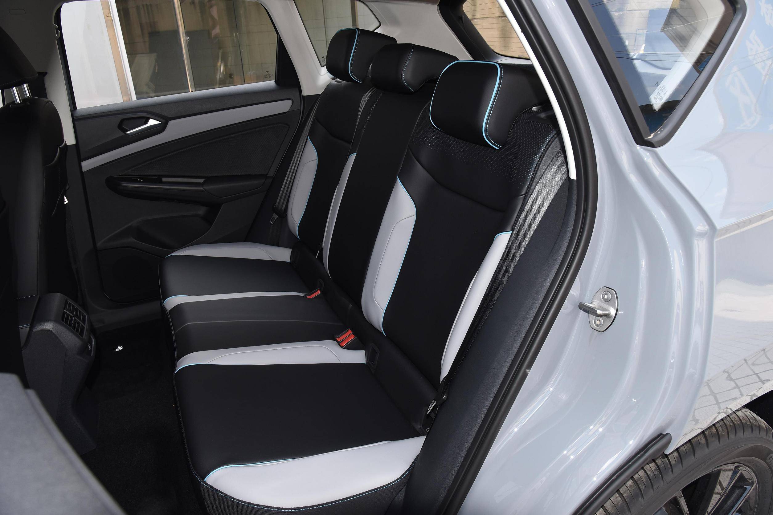 售8.68万起，全系EA211发动机，一汽大众捷达VS5值得购买吗？_搜狐汽车_搜狐网