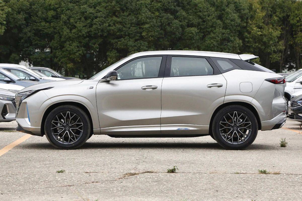 超级混动实力PK，银河L7与欧尚Z6智电iDD，用户该如何选？_搜狐汽车_搜狐网