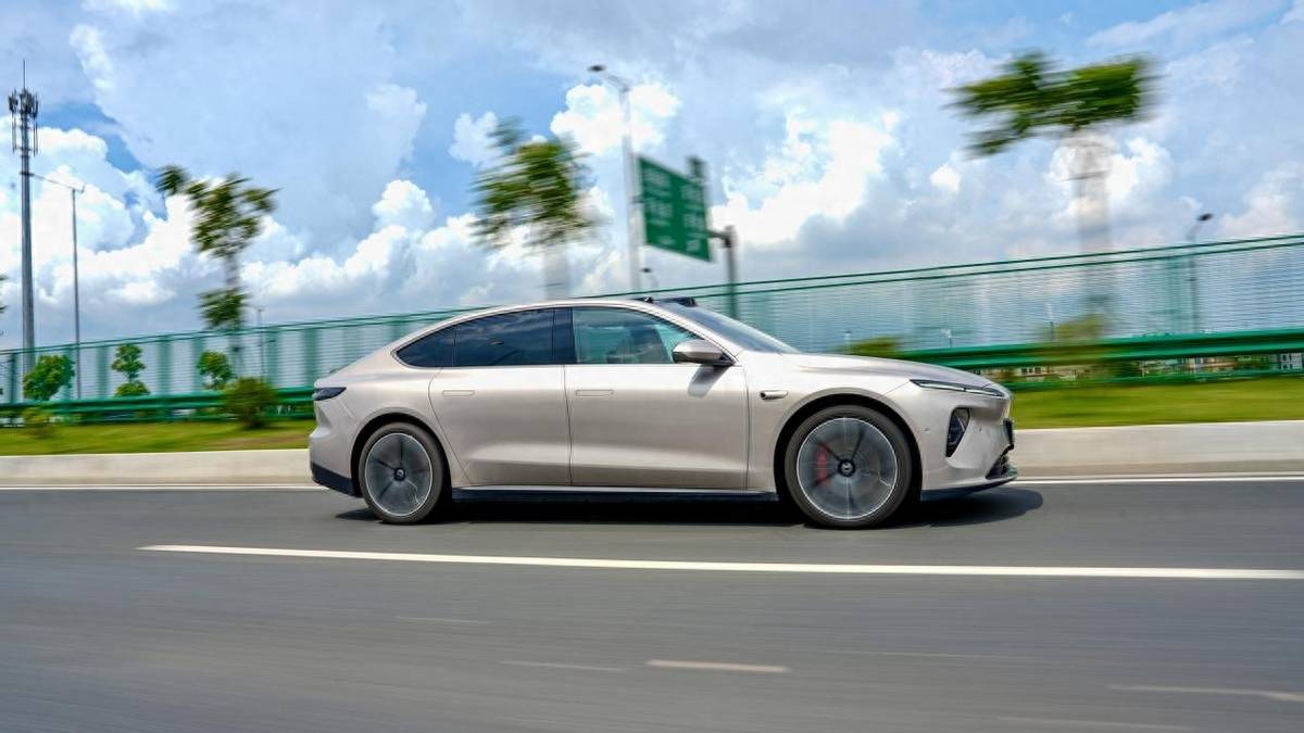 旅记全新蔚来ET7：三千公里风和雨，最好的陪伴只有惊喜_搜狐汽车_搜狐网