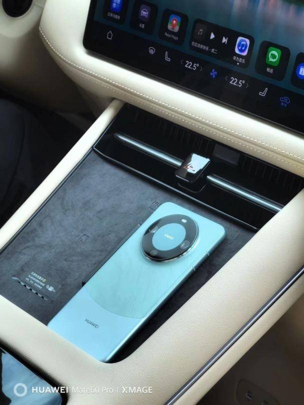 25万级无敌智价比 AITO问界新M7产品力媲美宝马X5L_搜狐汽车_搜狐网