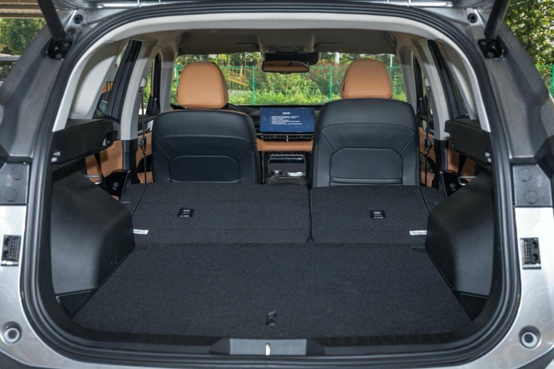 第三代哈弗H6 PK CS75 PLUS，谁是10-15万SUV中的“智商”担当？_搜狐汽车_搜狐网