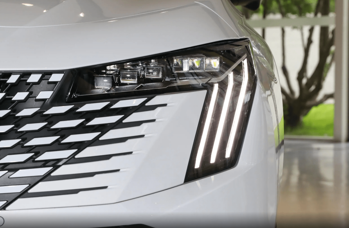 入门即配1.8T+8AT，标致508L全面升级，更适合中国家庭_搜狐汽车_搜狐网