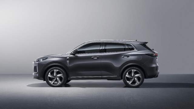 80万车主作背书！第三代长安CS55 PLUS起售9.99万元_搜狐汽车_搜狐网