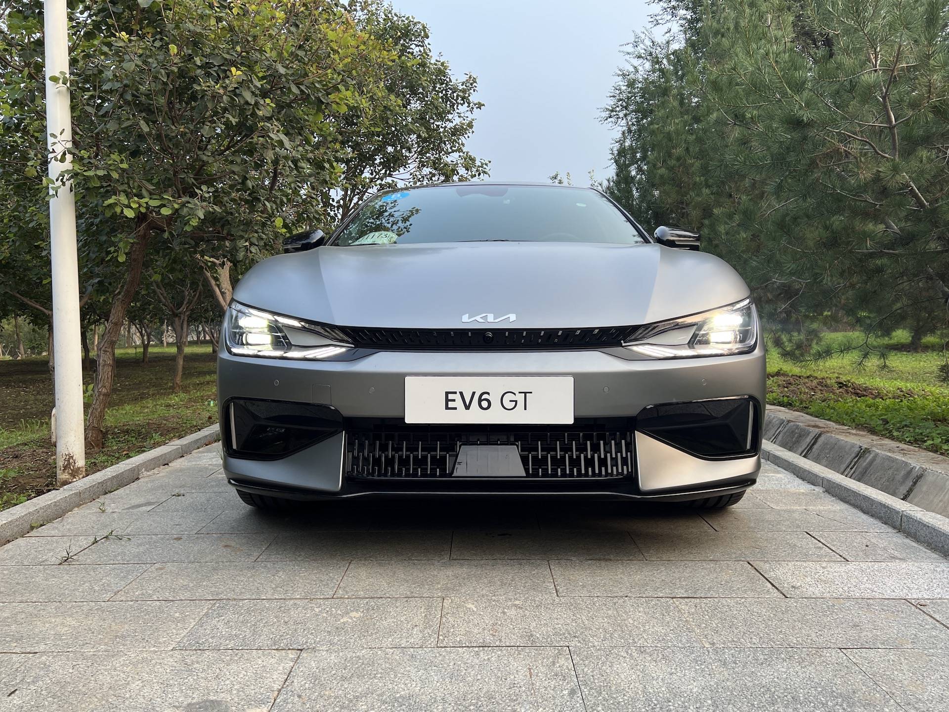 基于E-GMP平台打造 起亚EV6北京区域上市 售价28.28万元起_搜狐汽车_搜狐网