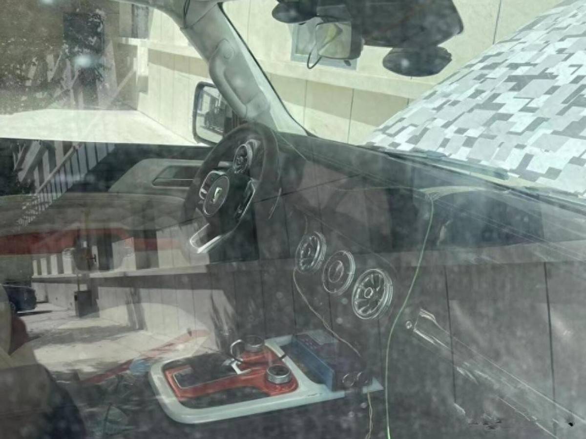 坦克300 3.0T车型谍照曝光！外观、内饰均有新变化，你会喜欢吗？_搜狐汽车_搜狐网