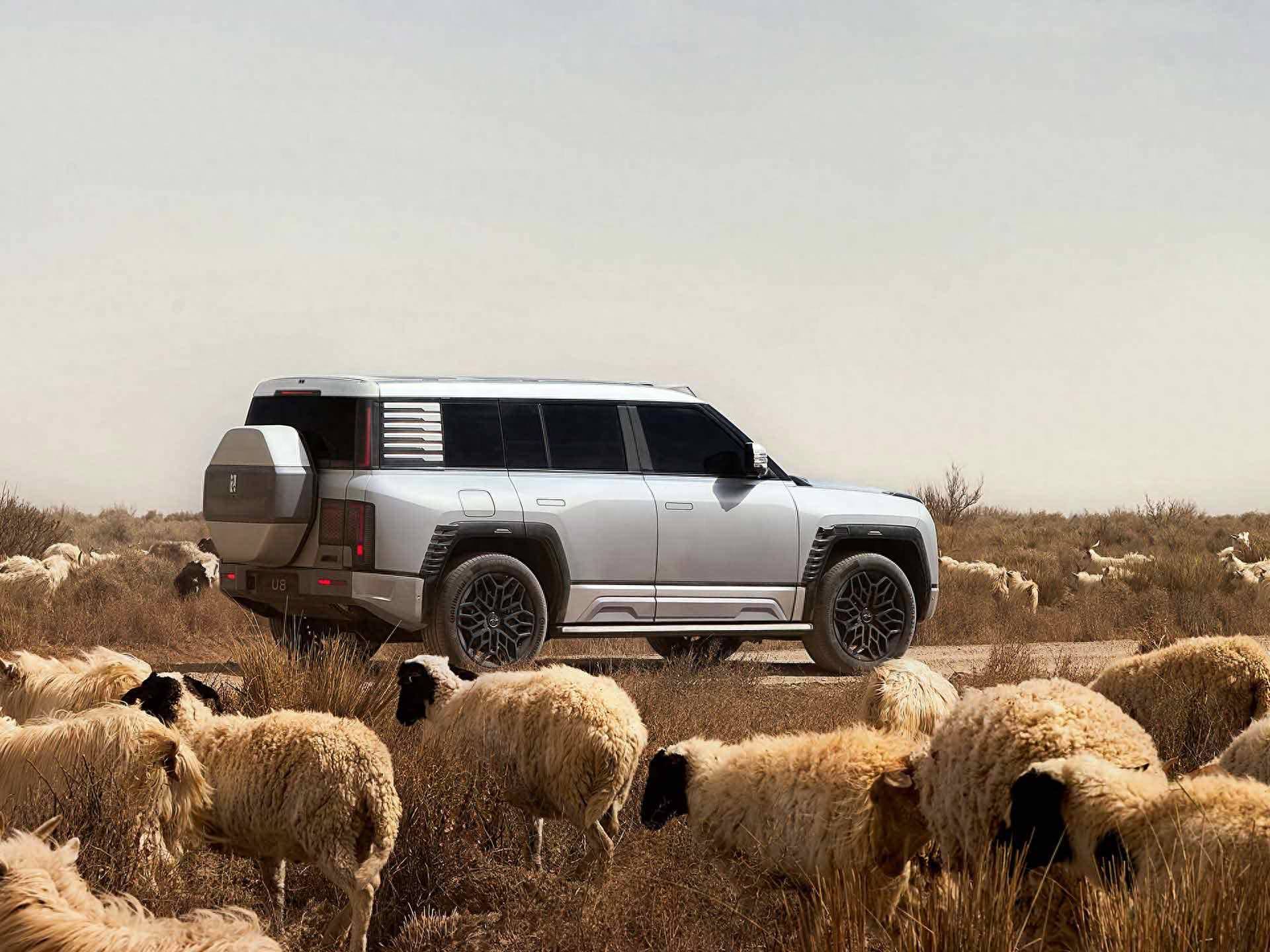 搭载4nm芯片，109.8万的仰望U8技术层面是否遥遥领先？_搜狐汽车_搜狐网