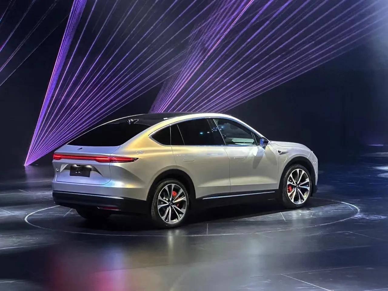 看似简单的EC7天幕，原来深藏不漏？_搜狐汽车_搜狐网