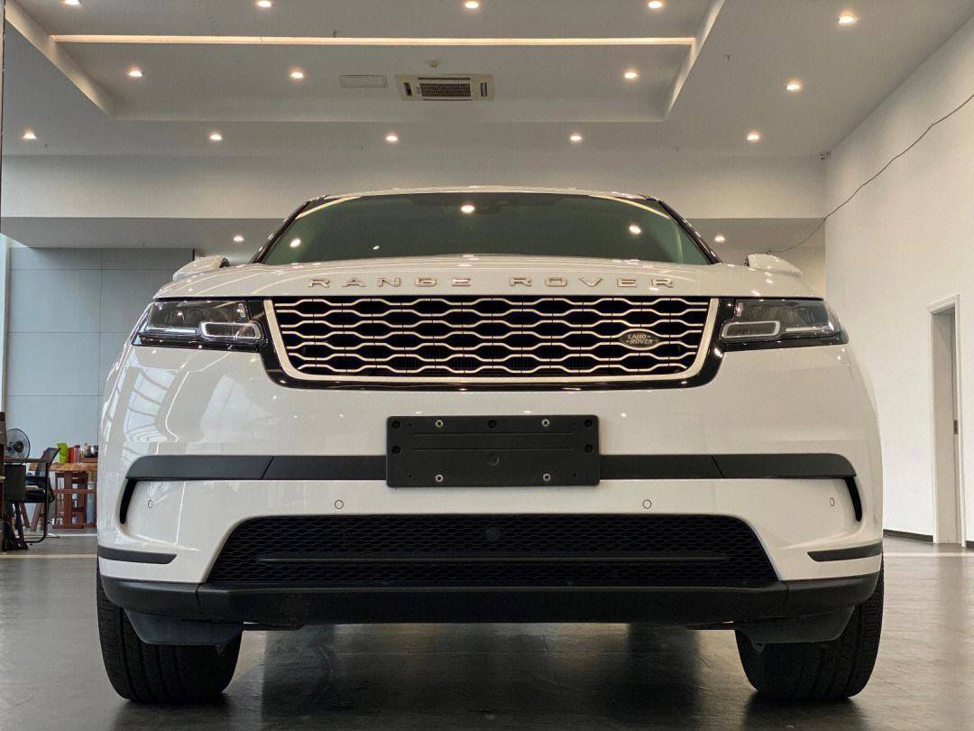 配3.0T+8AT动力，堪称最美路虎，新款路虎揽胜星脉表现如何？_搜狐汽车_搜狐网