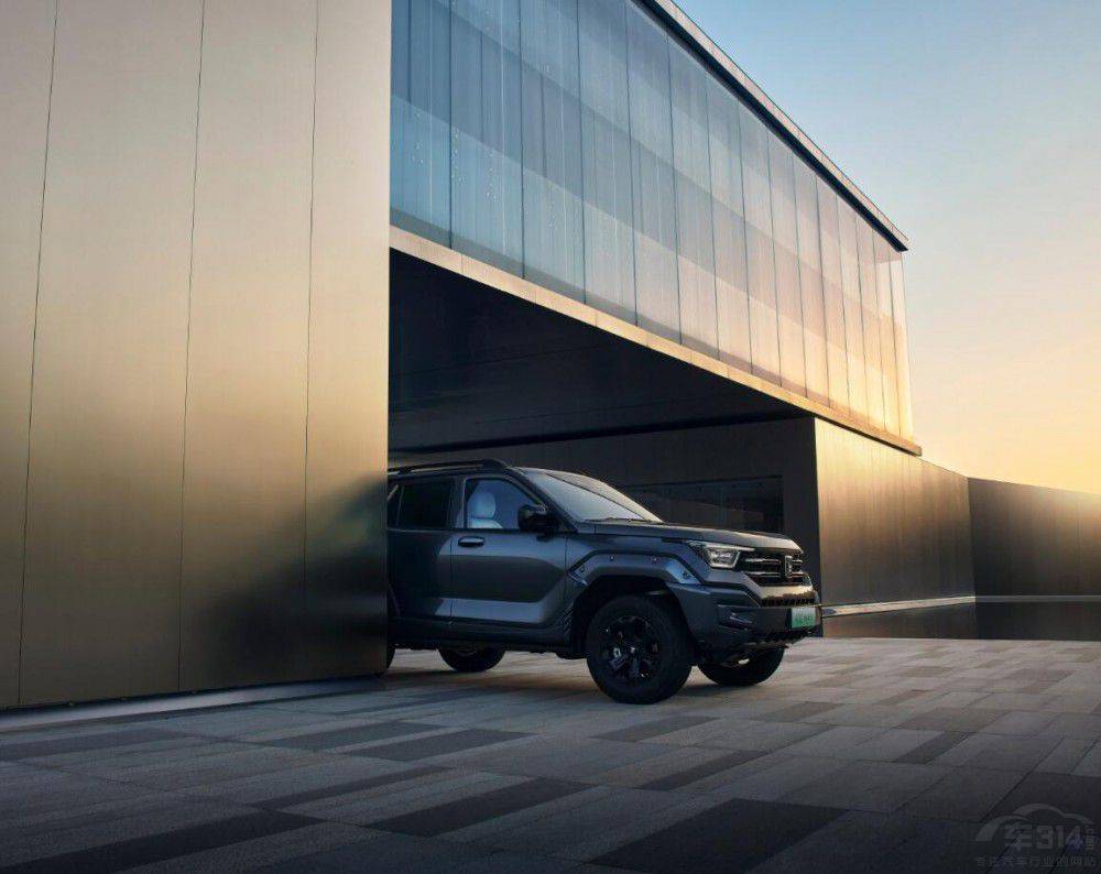 坦克400 Hi4-T正式上市，免不了跟方程豹豹5“干一架”_搜狐汽车_搜狐网