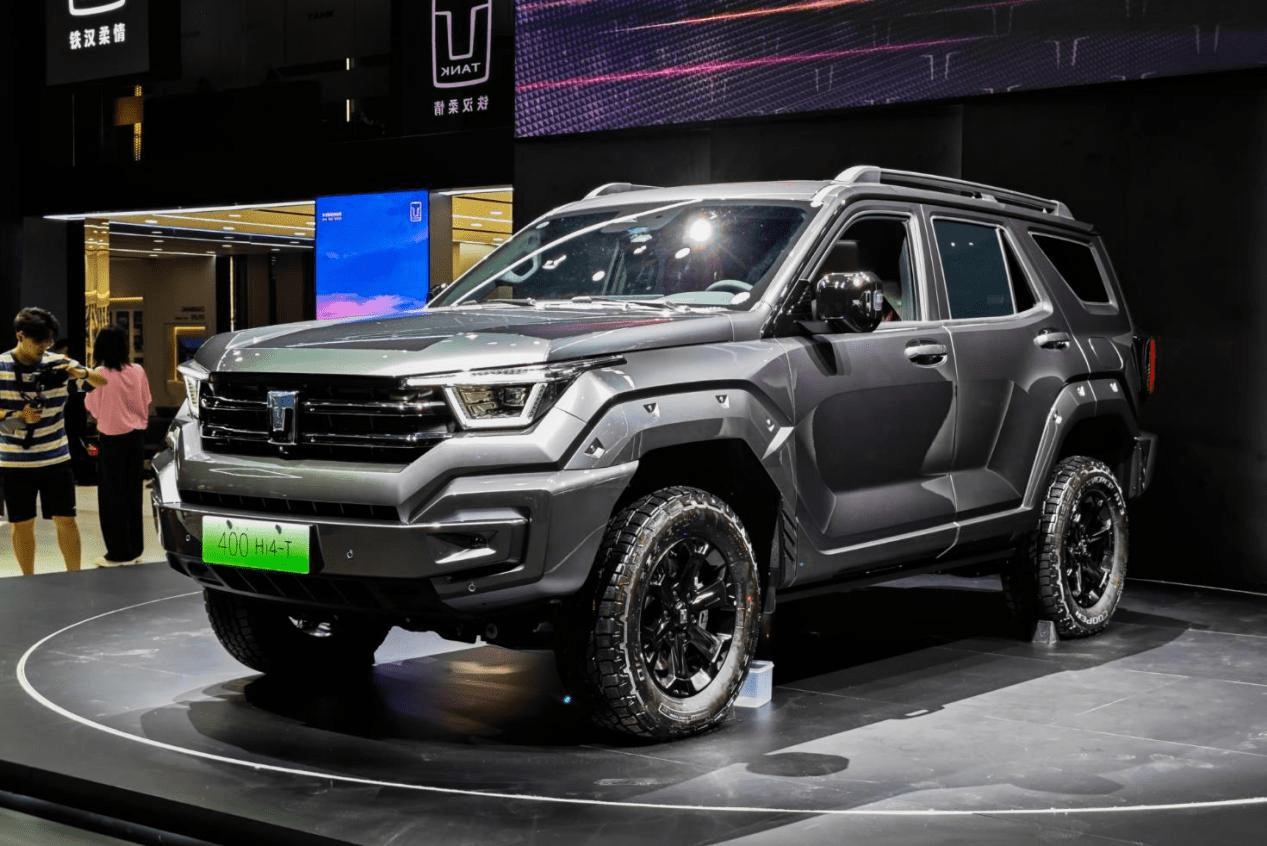 北京BJ60柴油版正式上市：起售价26.48万，面对坦克400有胜算吗？_搜狐汽车_搜狐网