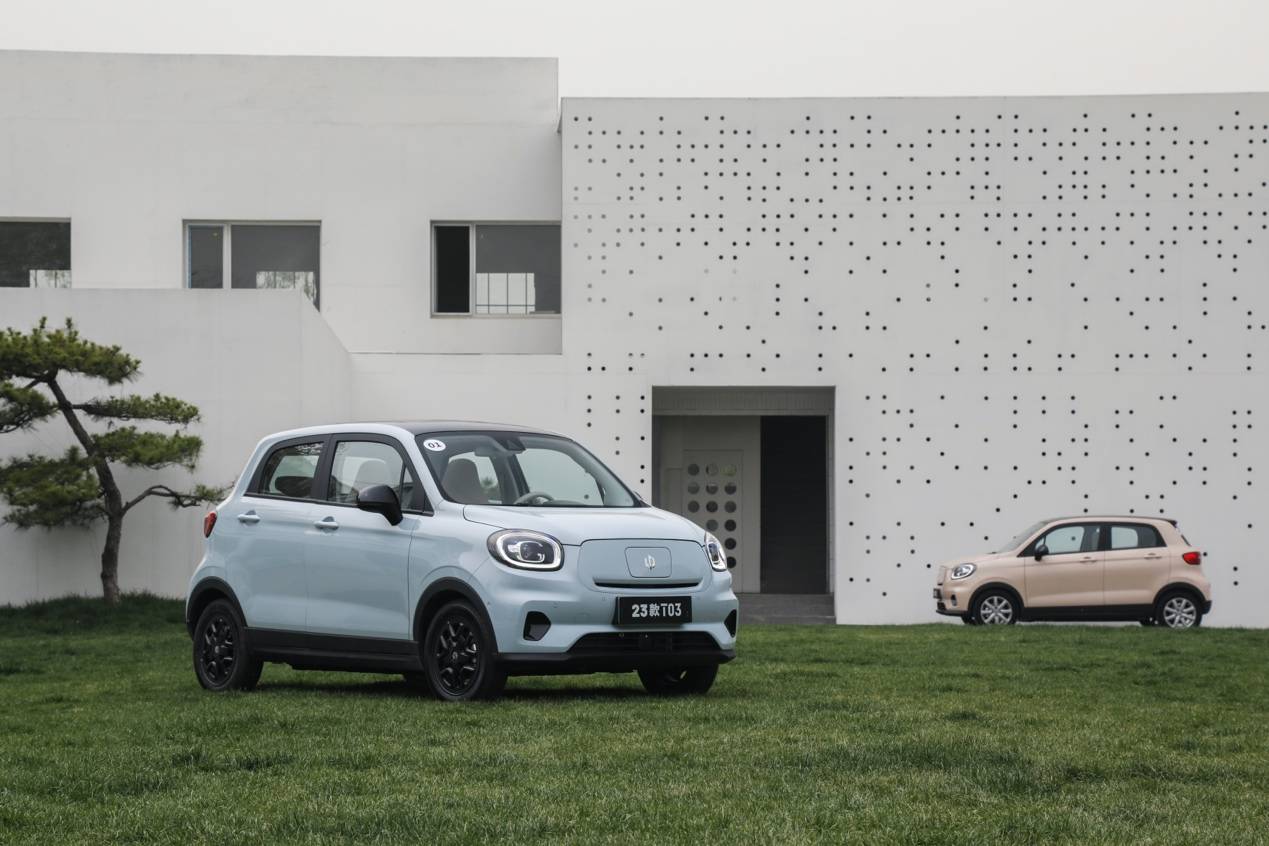 入门级纯电小车 选零跑T03还是Lumin？_搜狐汽车_搜狐网