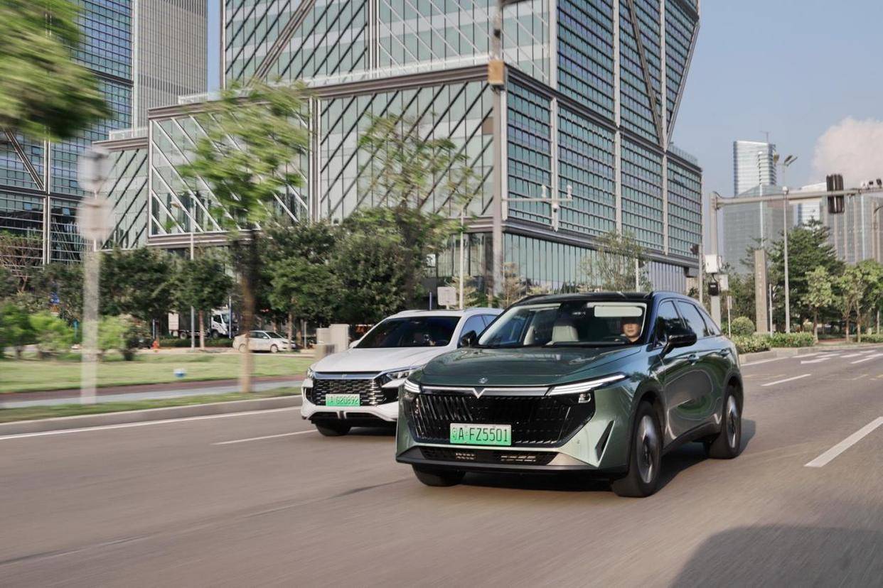 启辰大V DD-i对比宋Pro DM-i，谁是13万级插混SUV最优选？_搜狐汽车_搜狐网