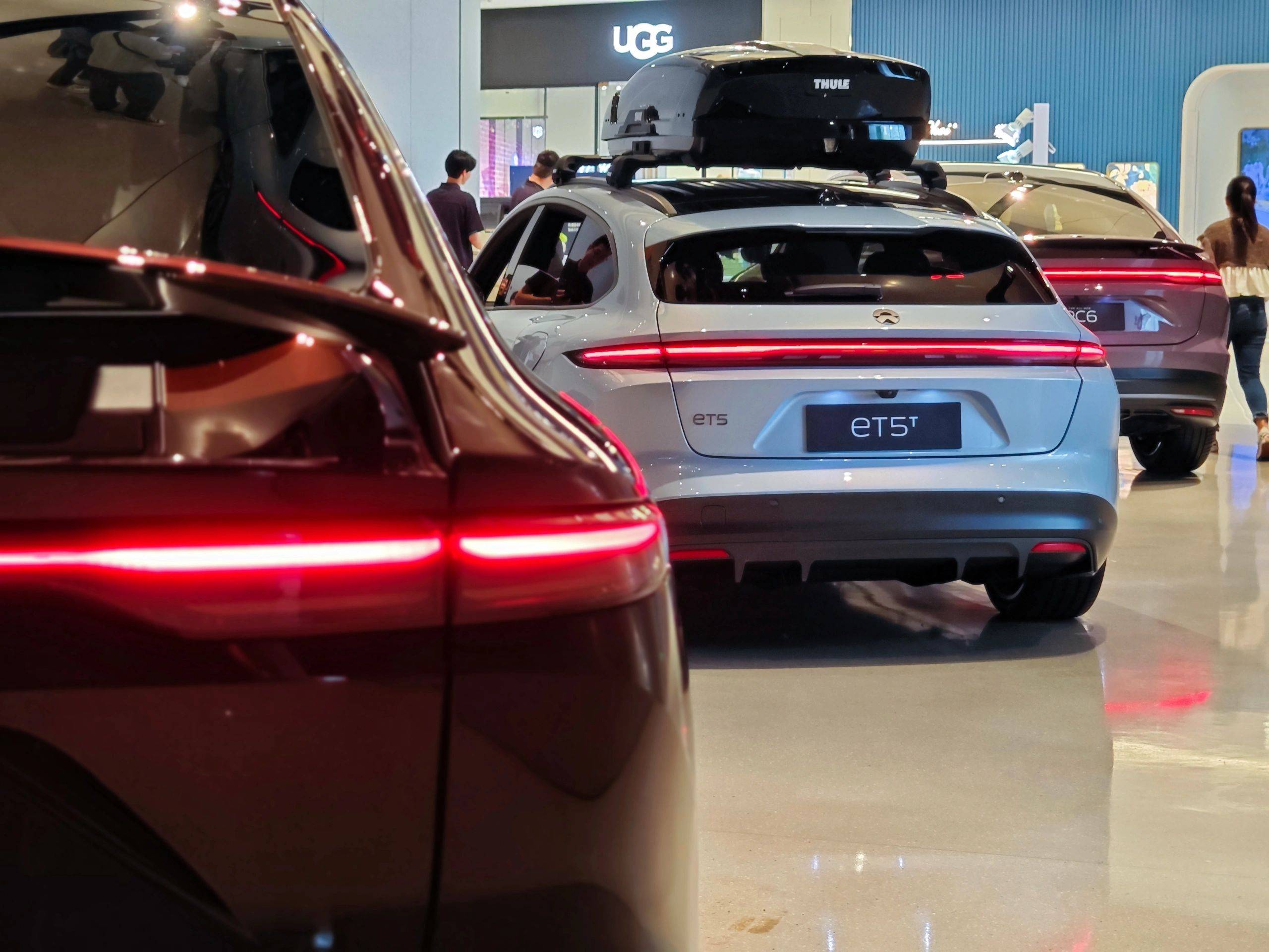 这可能是我看过最好看的红了，EC7的M42星云红_搜狐汽车_搜狐网