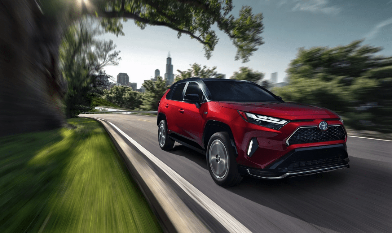 2024款“RAV4”定妆照曝光，搭载2.5L插混系统，气场不输汉兰达_搜狐汽车_搜狐网