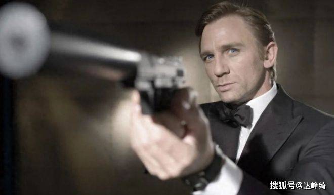 007历任演员表，007系列风靡世界近六十年，6位主演分别是谁？_詹姆斯邦德_英国_丹尼尔