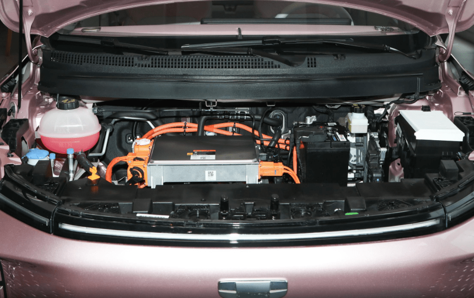 6.98万起售，续航301km/401km，吉利几何E还采用怀挡设计_搜狐汽车_搜狐网