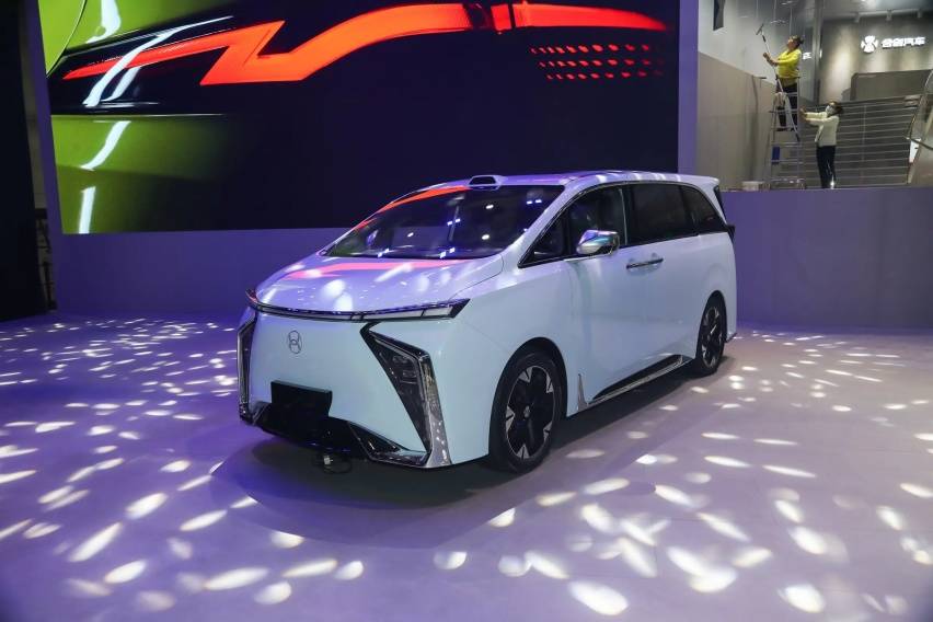 31.88万起售，全系七座，纯电MPV合创V09的定价合理还是过高？_搜狐汽车_搜狐网