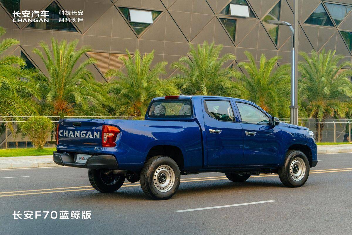 8.99万起，三大“跃级”实力助力长安F70蓝鲸版树立市场新标杆！_搜狐汽车_搜狐网