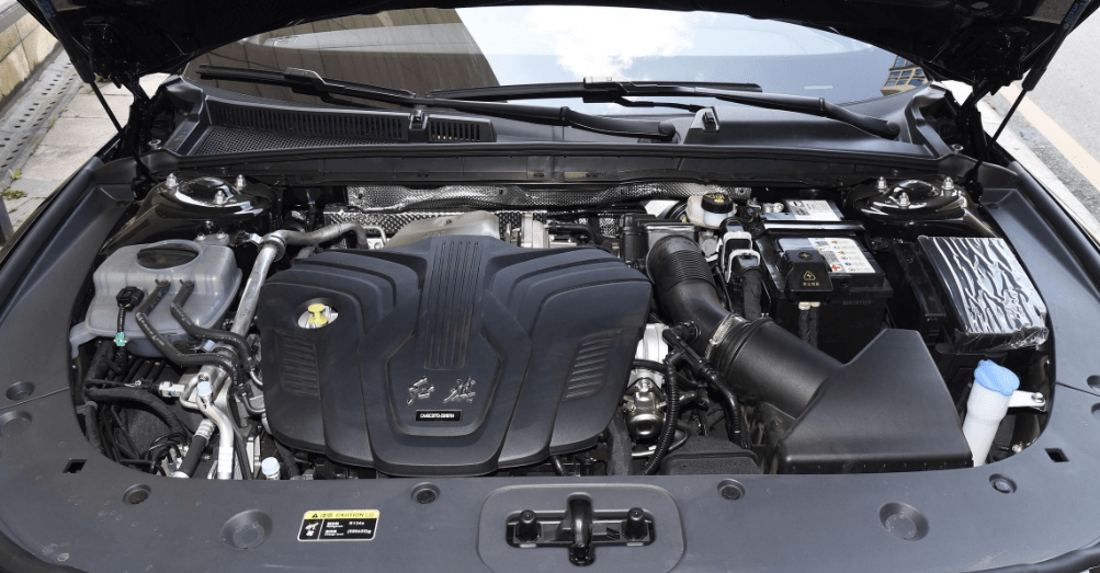 搭载2.0T+8AT，它比红旗H5更运动，为啥销量不行_搜狐汽车_搜狐网