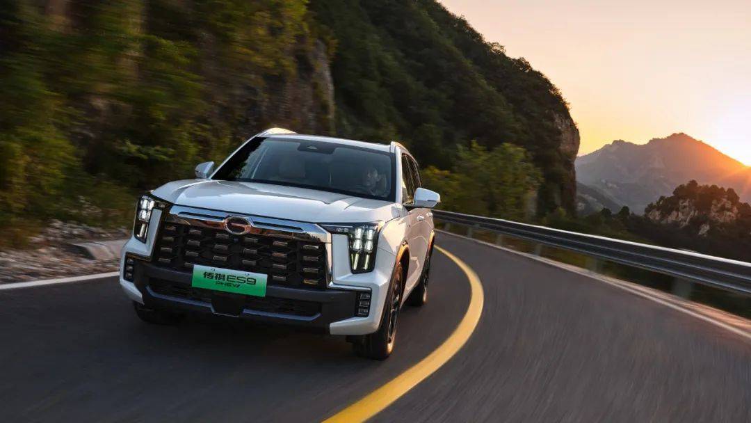 比亚迪唐理想L8都在竞品清单里 传祺ES9上市22.98万起_搜狐汽车_搜狐网