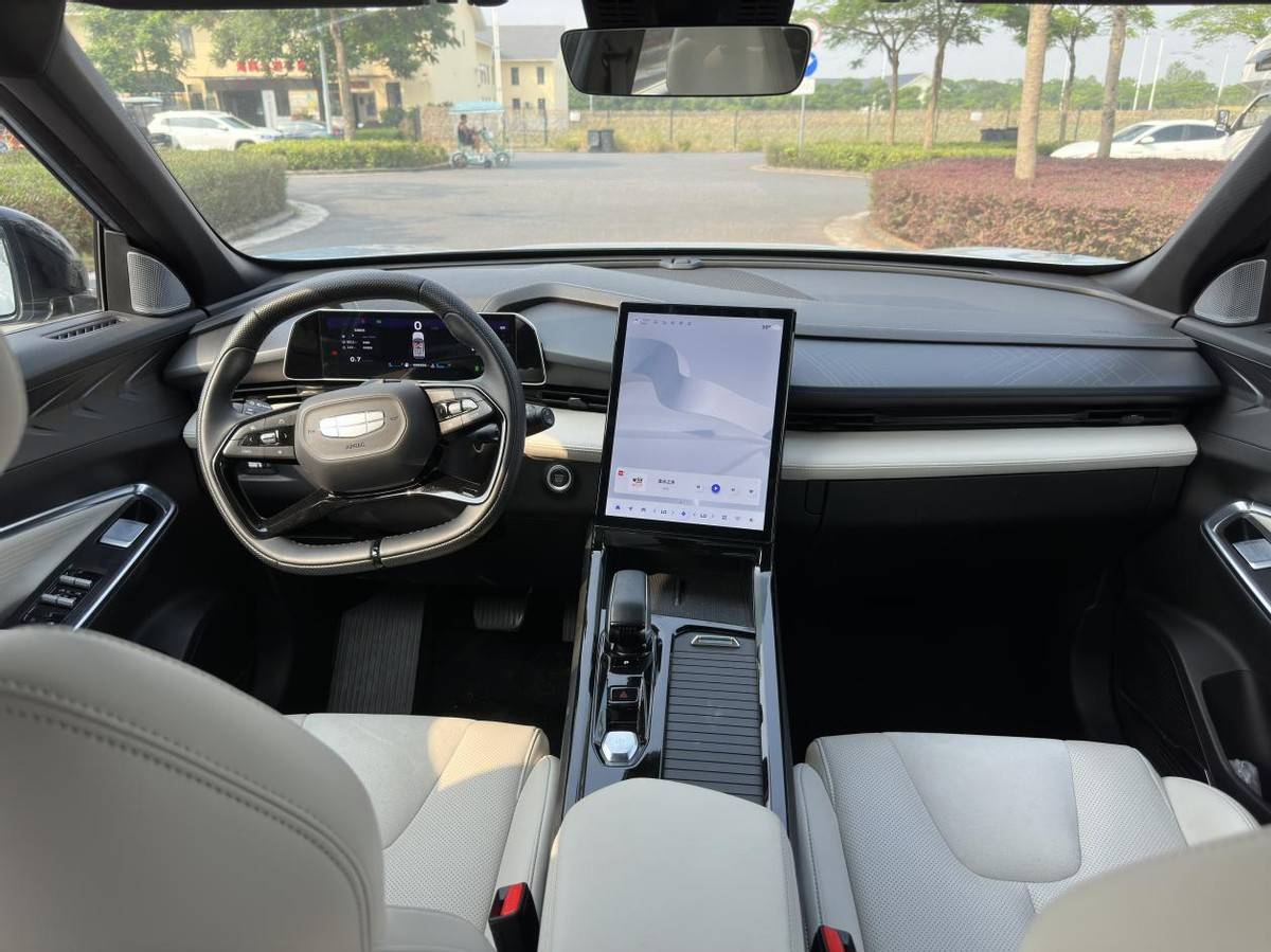 吉利博越COOL横向对比长安CS55PLUS，预算10万多选谁一目了然！_搜狐汽车_搜狐网