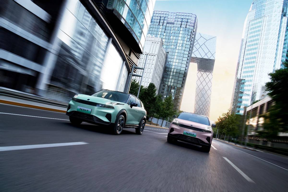 新都市机能超电SUV，领克06EM-P正式上市13.68万起_搜狐汽车_搜狐网