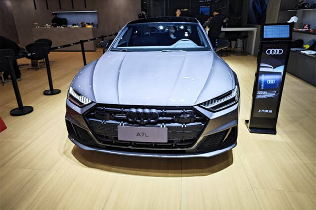 奥迪A7L一跌再跌，10月销量只有1863辆，难道降价也不管用了_搜狐汽车_搜狐网